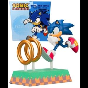Sonic | Other | Sonic The Hedgehog 28 Sonic And Rings Sega Figurine ...